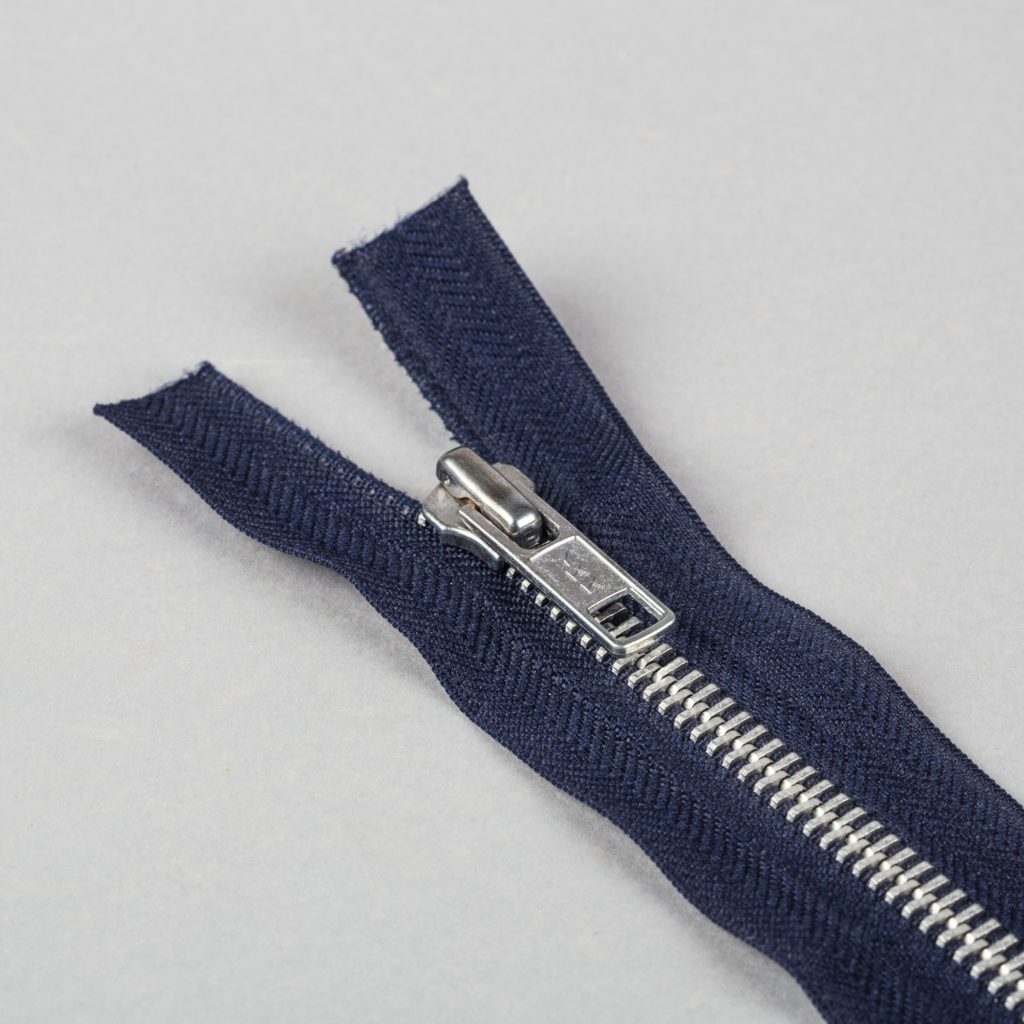 CIERRE INVISIBLE DE NYLON